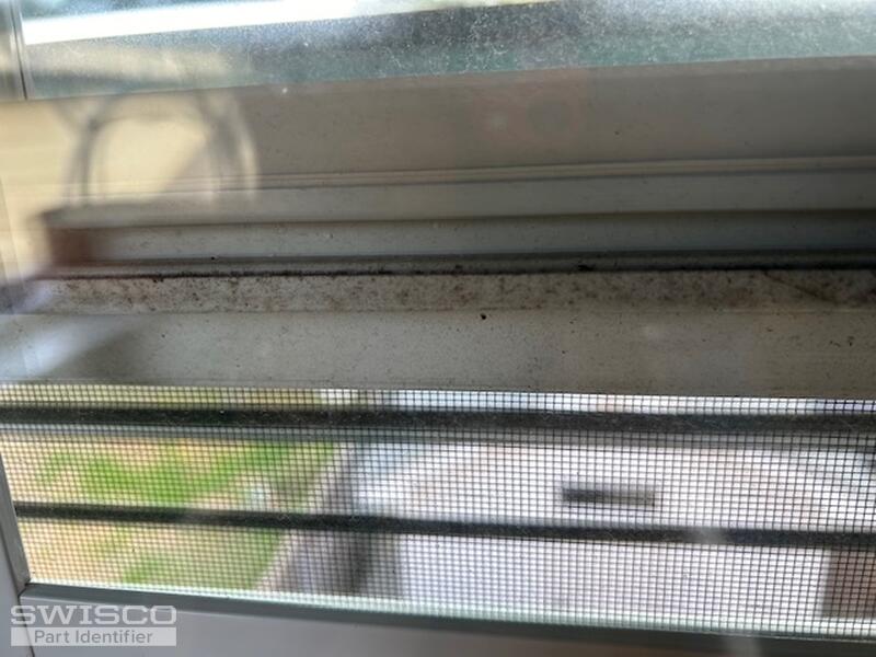 The 17 windows seem to be Alenco based on latches markings. Multiple ...