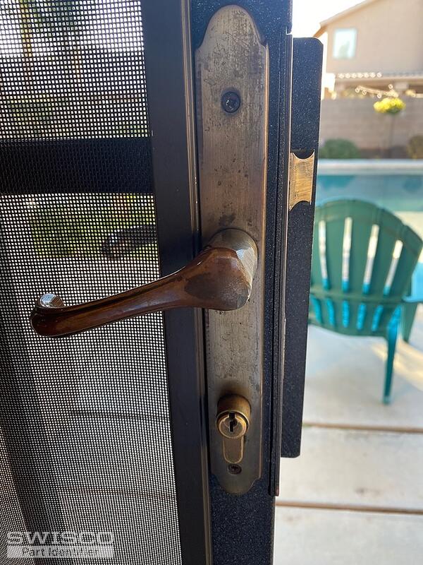 Security screen door latches : SWISCO.com