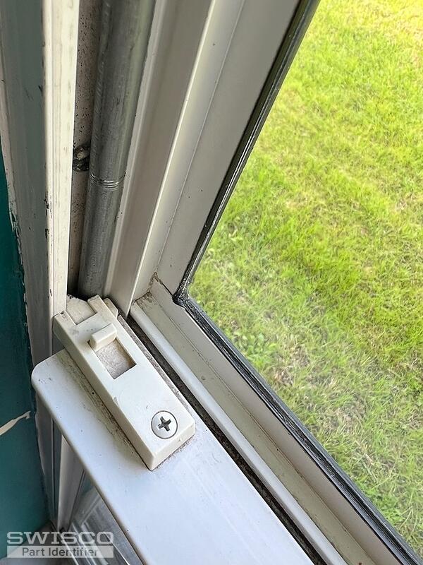 Window track clips : SWISCO.com