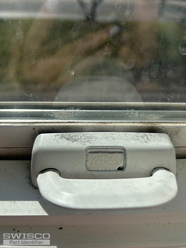 White window lock : SWISCO.com