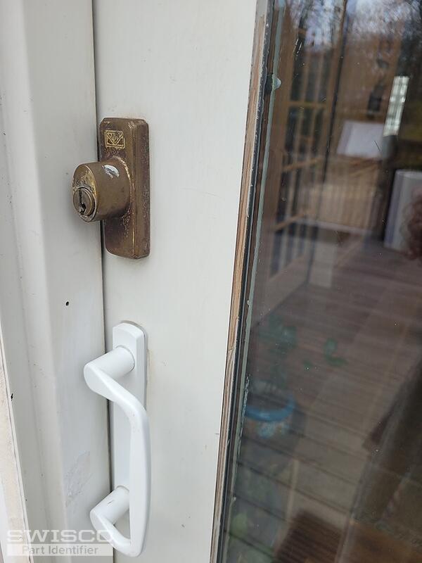 SWISCO.com: Andersen LH Gliding Door Key Lock, Bright Brass