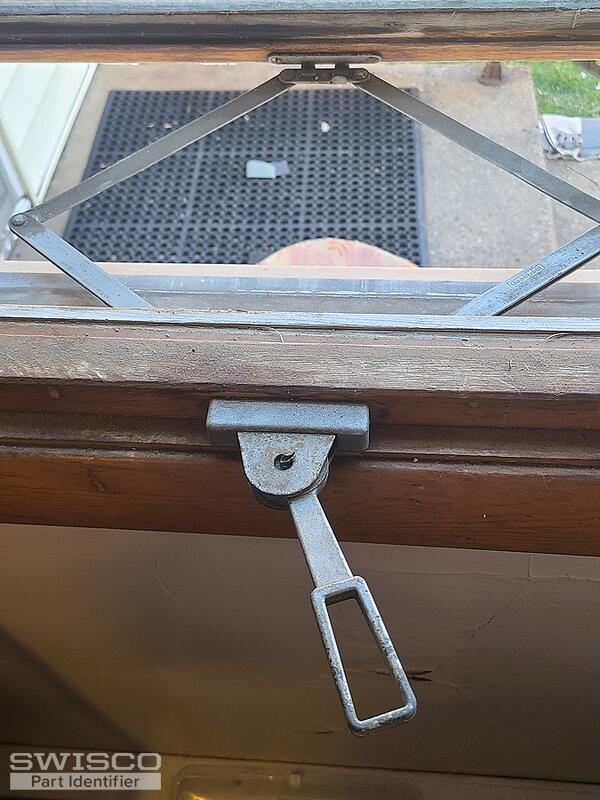 SWISCO.com: 90 Degree Angle Prybar/Scraper