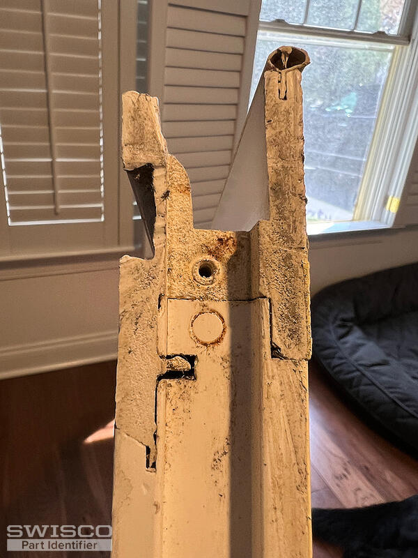 Bottom of Window Broken : SWISCO.com