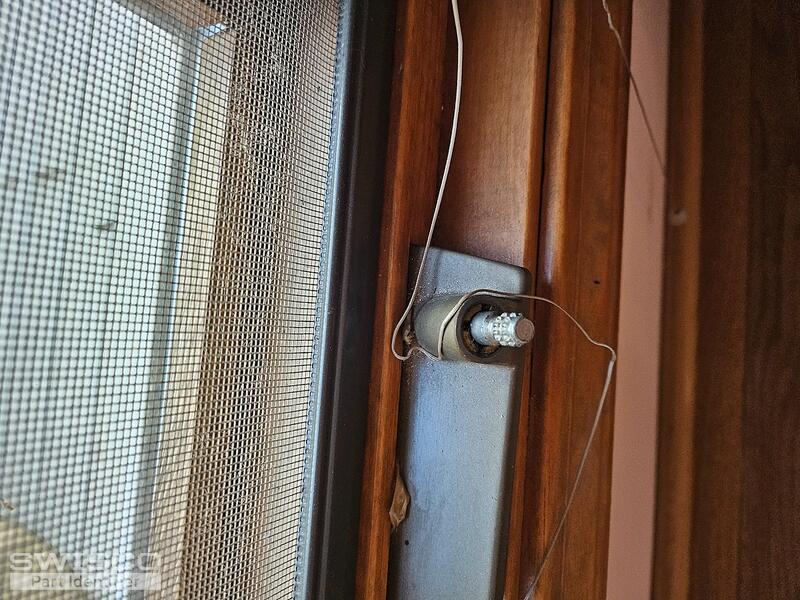 My seal-rite window cranks wont open or close : SWISCO.com