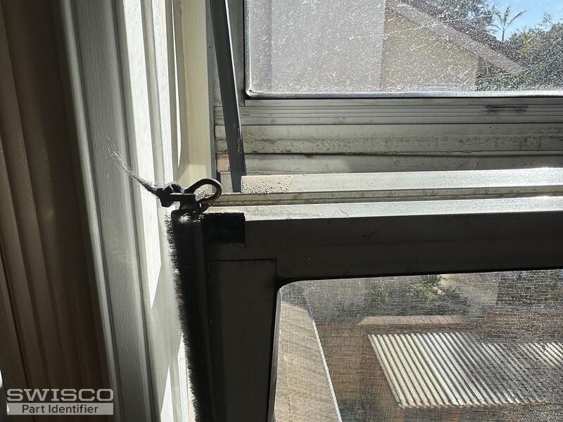 Single Hung window - Balancing system : SWISCO.com