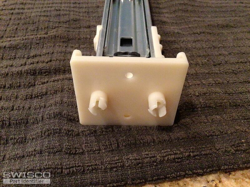 Kitchen drawer, rear brackets with pegs on the back : SWISCO.com