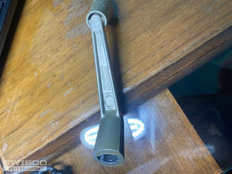 weather shield window crank handle : SWISCO.com