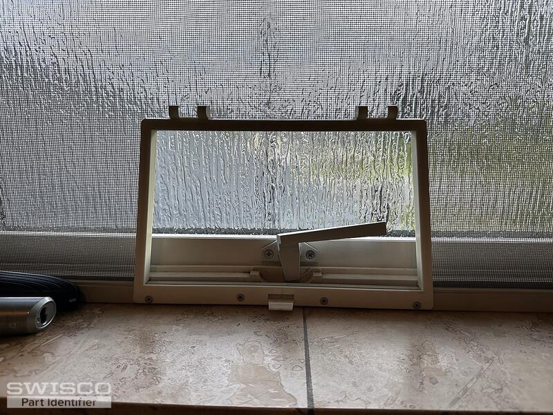 SWISCO.com: Plastic Screen Wicket