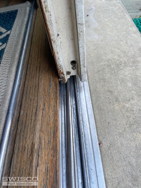 Replacement screen track and wheels : SWISCO.com