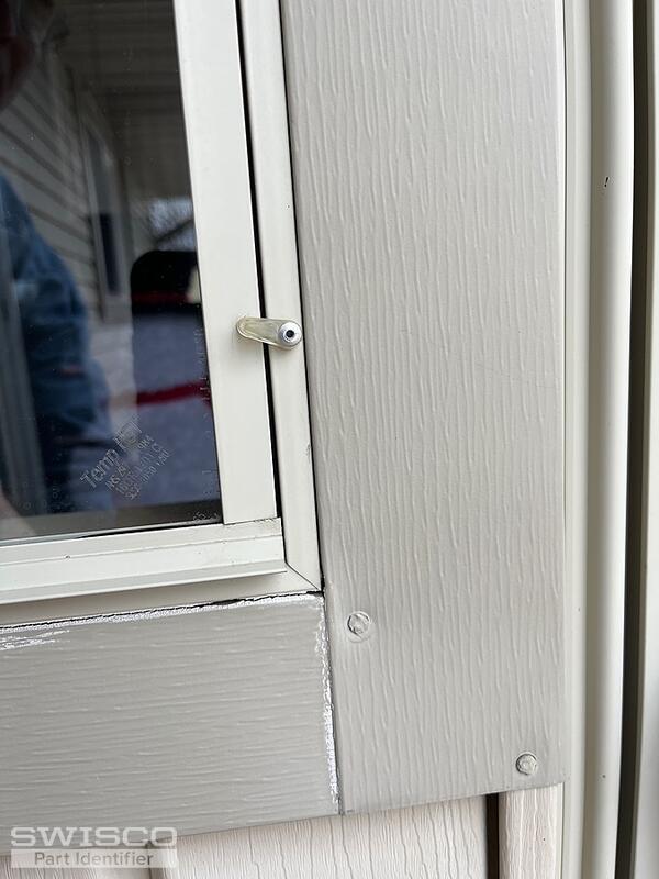 SWISCO.com: Screen Insert Clip