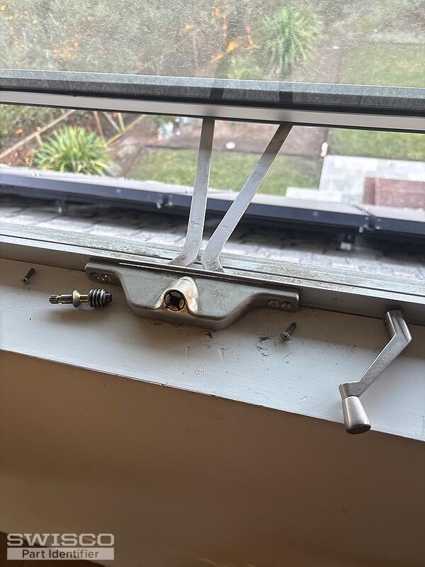 SWISCO.com: Truth Pivot Shoe Roto Awning Operator, 11" Arms