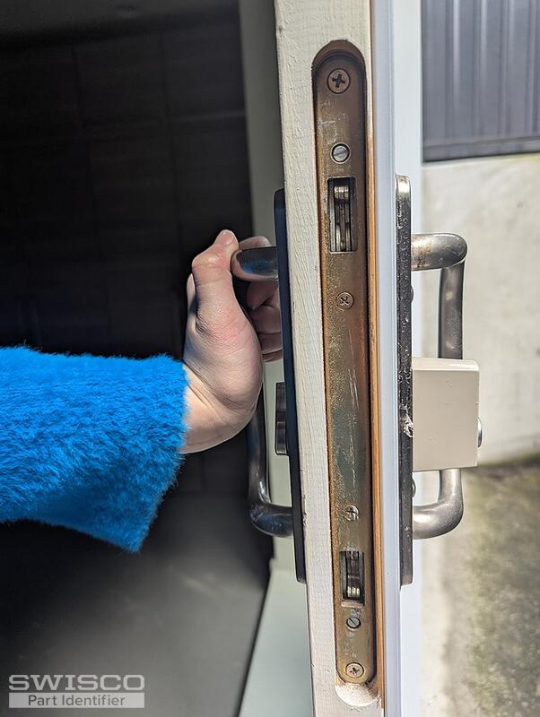 SWISCO.com: Key Lock And Housing