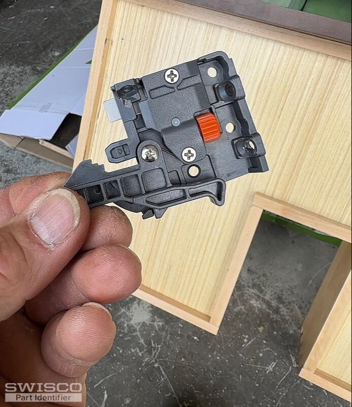 SWISCO.com: Grass Flange-mount Locking Device Kit