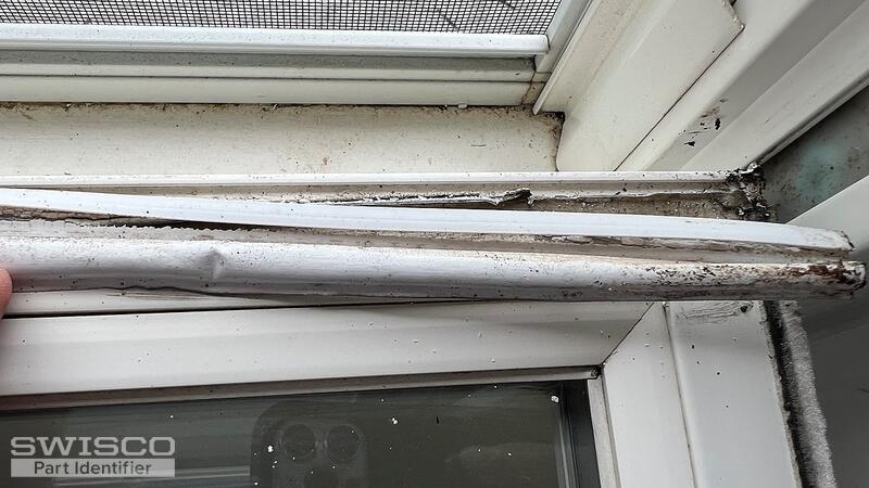 SWISCO.com: .270 T-Slot Foam Filled Bulb Weatherseal,12ft