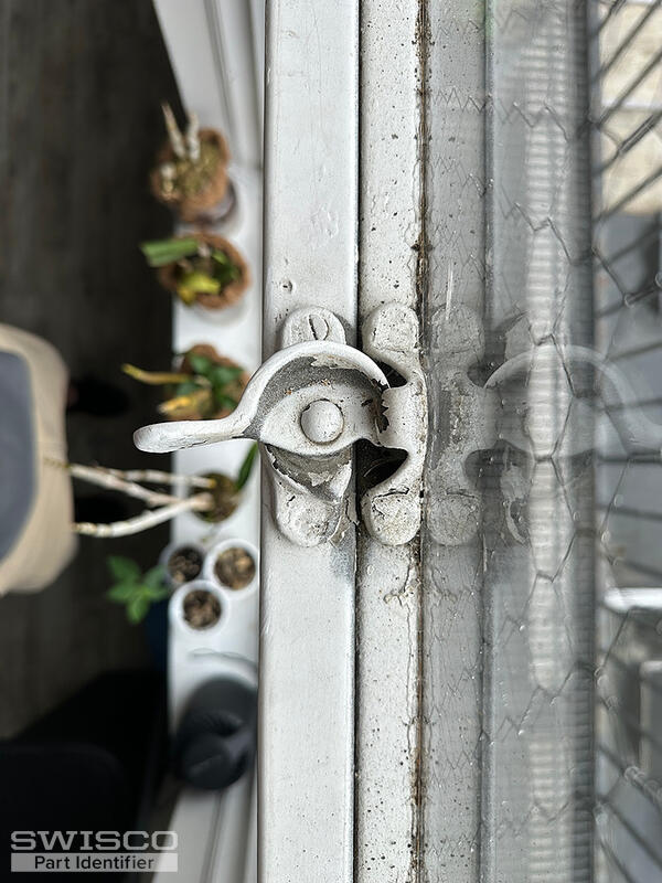 SWISCO.com: Window Lock & Keeper, 1-15/16"