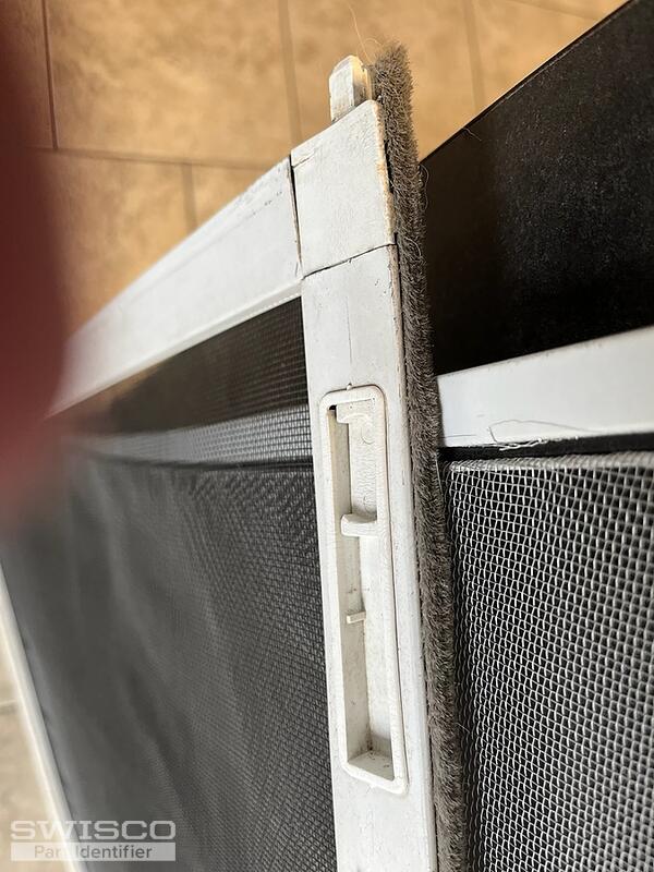 SWISCO.com: Silver Line Screen Corner Latch Set